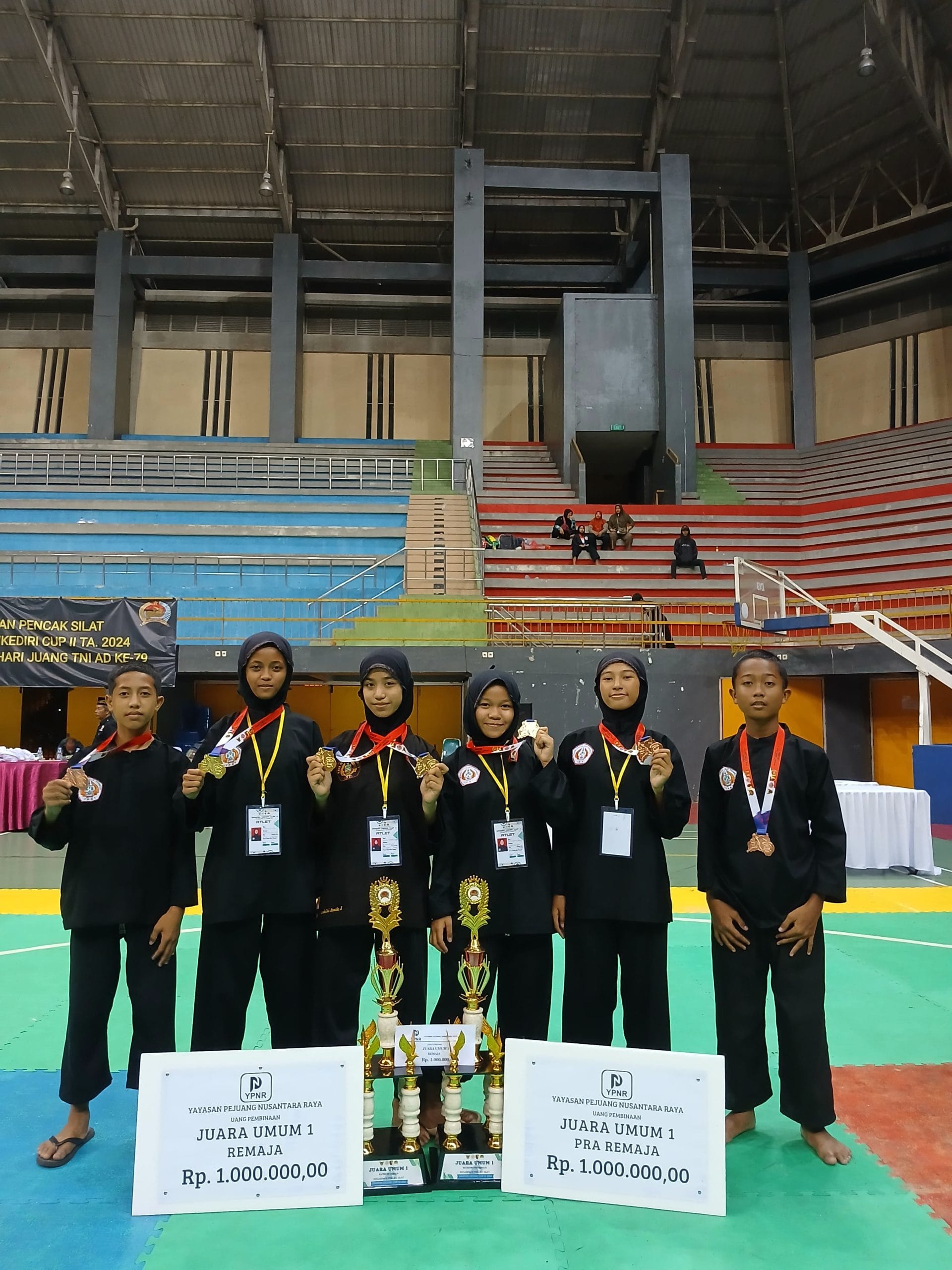 Perolehan Tim Pencak Silat PSHT SMPN 1 Gurah di Kejuaraan Pencak Silat Dandim Kediri Cup 2 - SMP ...